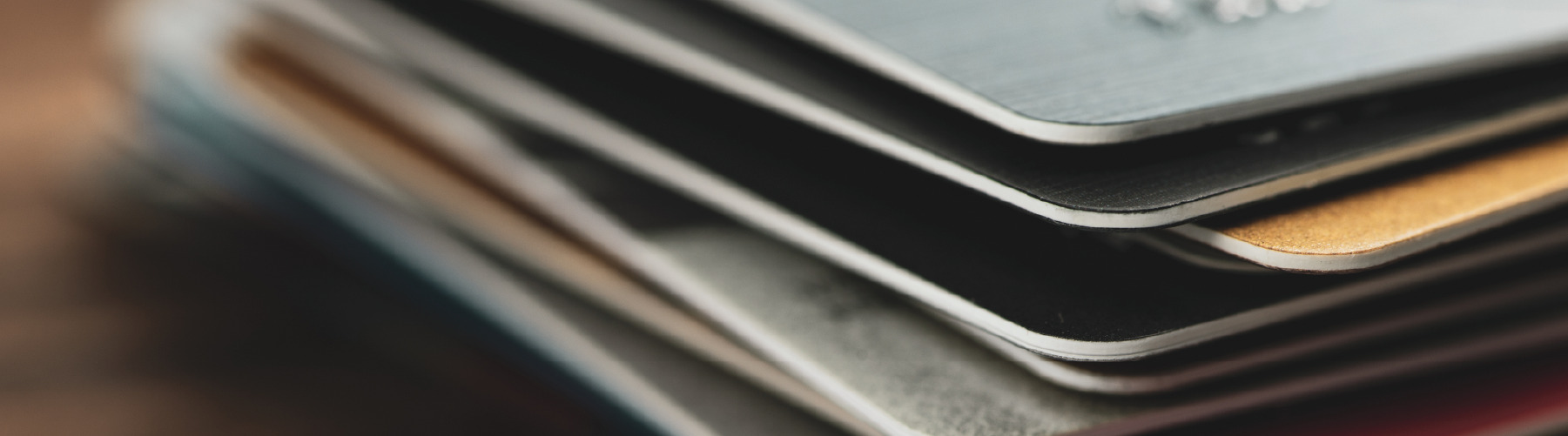 Debit vs. Credit Cards | Evolve Bank & Trust